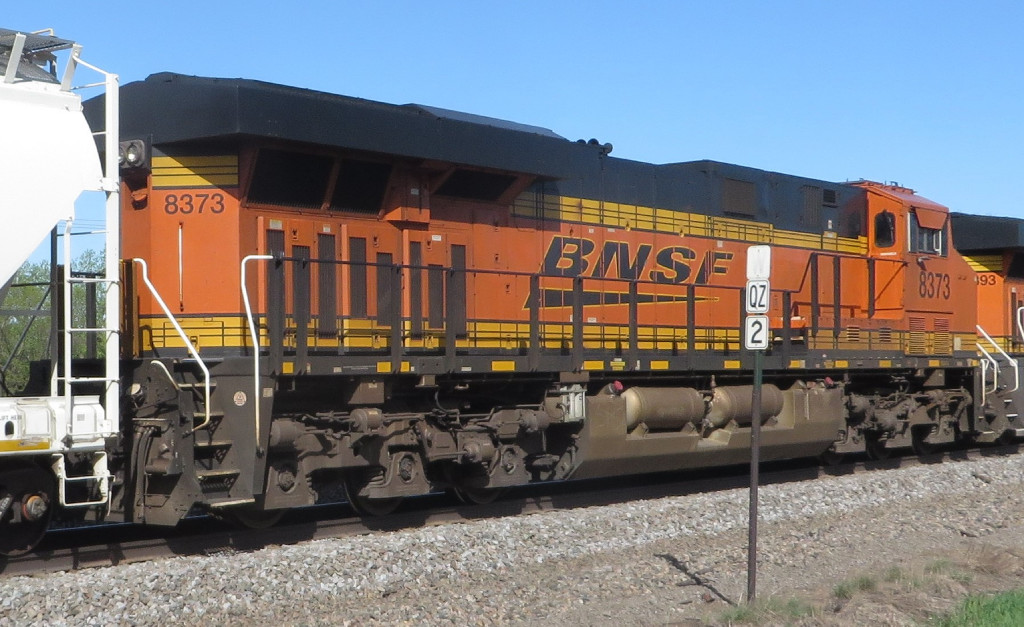 BNSF 8373